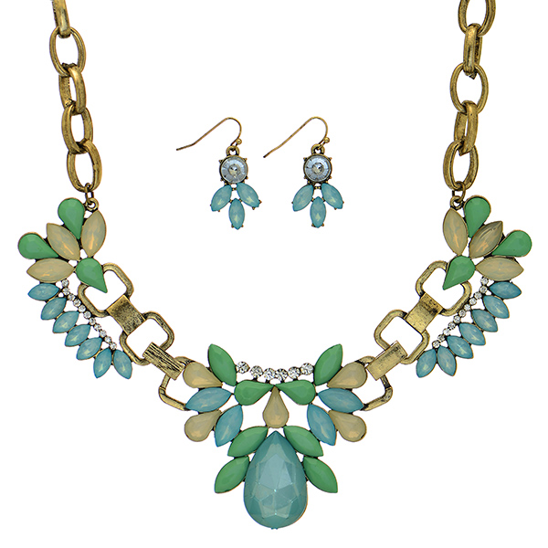 14 Varnished gold tone chain necklace featuring a sparkling mint ivory and turquoise rhinestone stud focal with matching 1 1 2 fishhook style earrings. 107654 Wholesale Fashion Jewelry